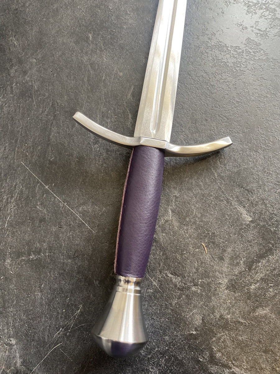 Single Hand Broadsword - Burgundy Ray – Rogue Steel
